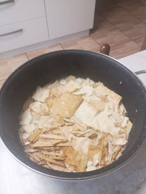 Kako pripravimo domače mlince iz bele moke? 🍞 Tradicionalen recept, ki ...